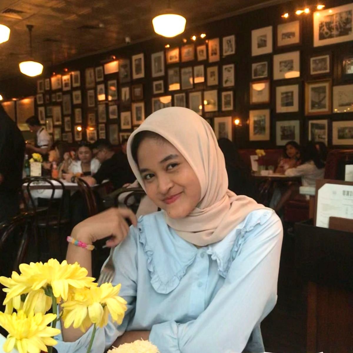 Aghnaya Kenarantanov's Profile