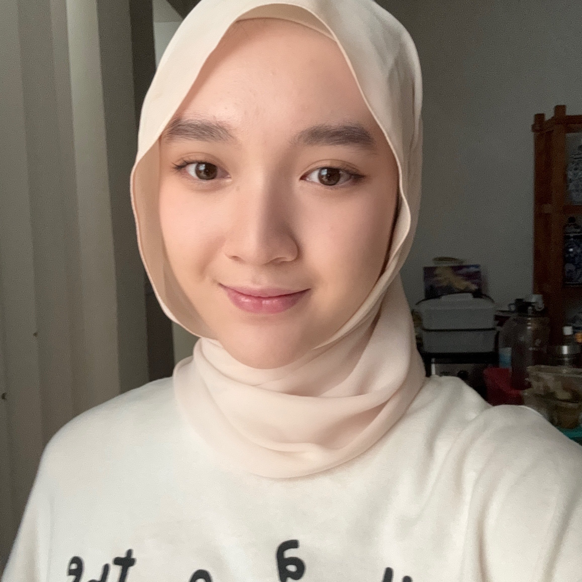 Nadin Ananda's Profile